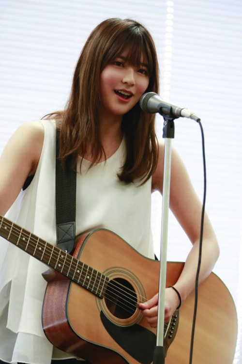 Miyuu（歌手）の学歴｜出身は同志社大学・箕面高校！中学校の偏差値と学生時代のエピソード | 芸能人の学歴や有名人の高校・大学情報は芸能人 ...